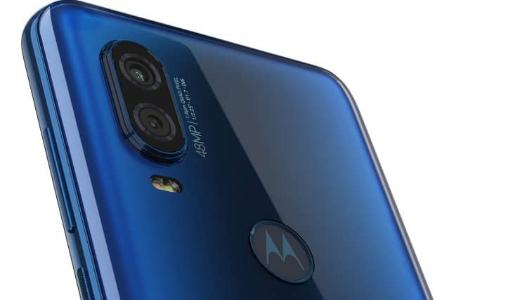 Motorola hits the mid-range with big-screen One Vision – Pickr
