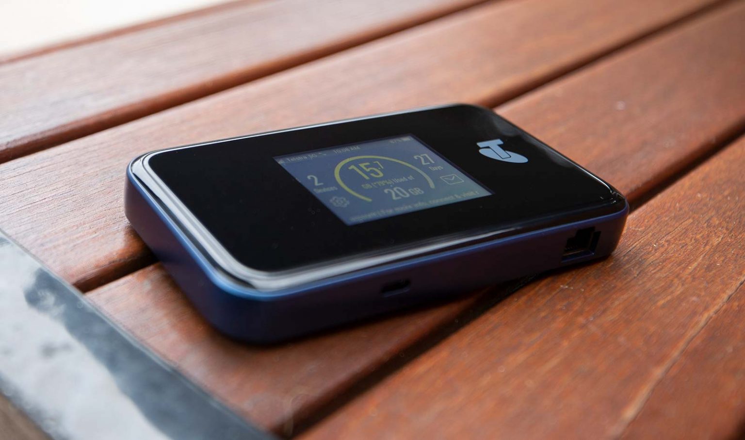 Telstra steps up 5G with mmWave-ready hotspot – Pickr