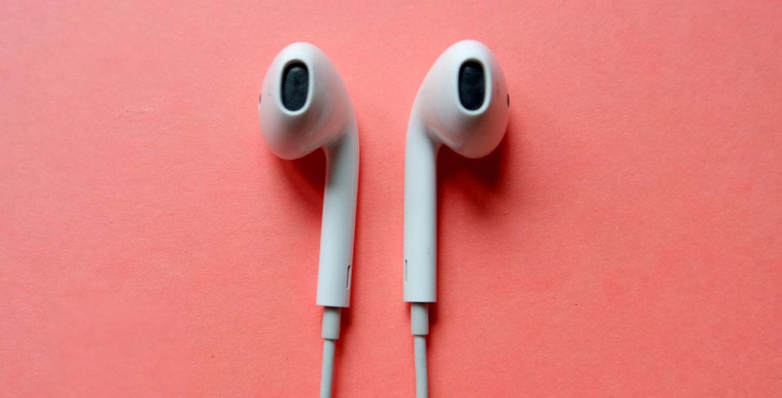 Three tips for keeping your ears happy with earphones – Pickr