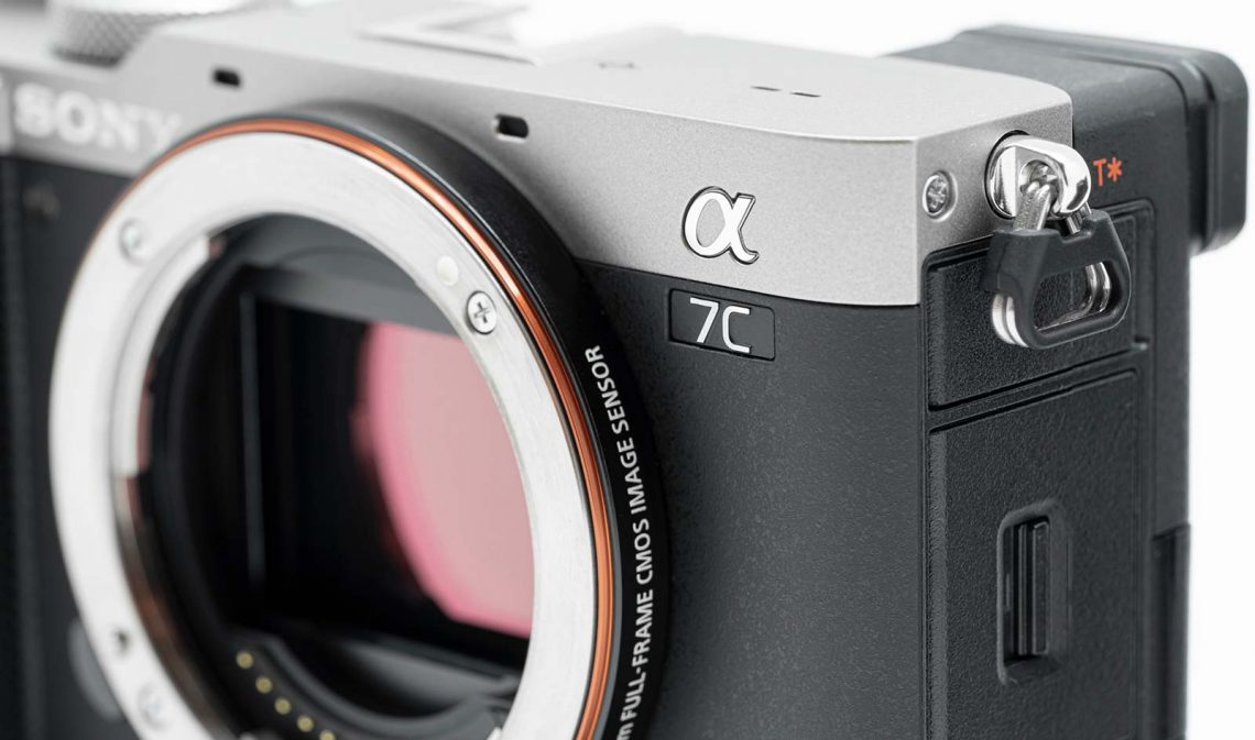 Sony shrinks its full-frame mirrorless to a compact A7C – Pickr