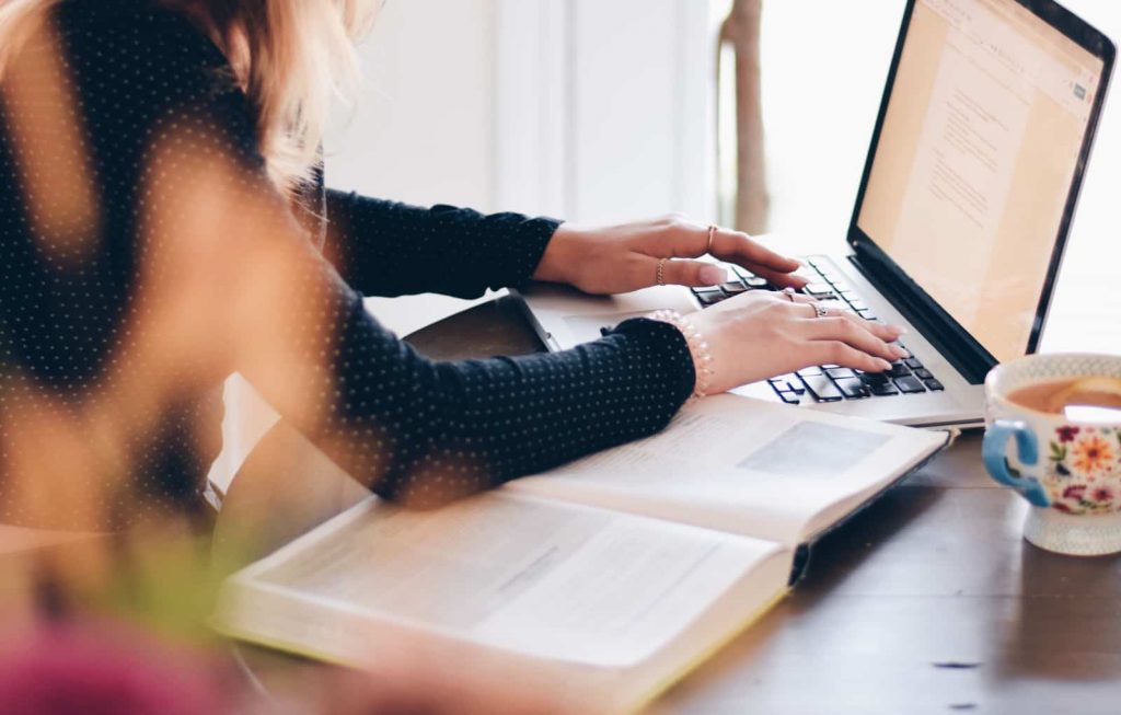 Pickr's 2021 Back to School Laptop Guide for High School – Pickr