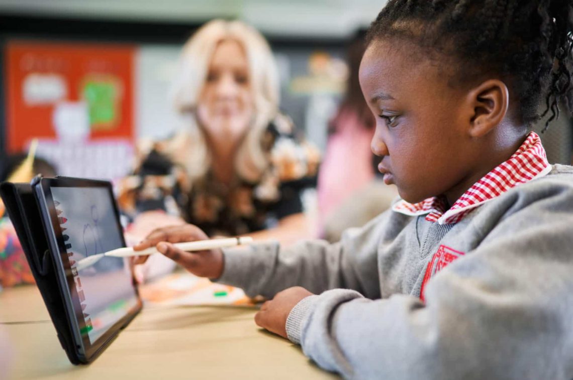 In Australia, an iPad for every child encouraged learning – Pickr
