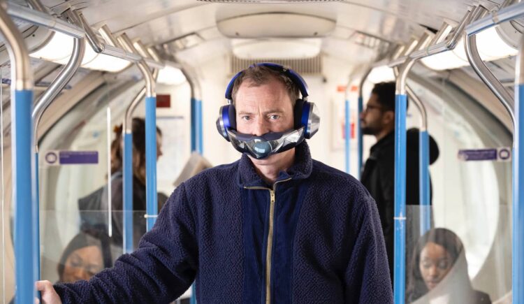 Dyson builds masked air purifier headphones in Zone wearable – Pickr