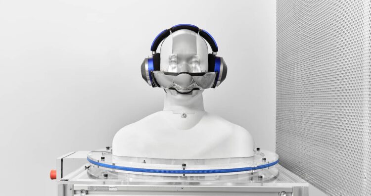 Dyson builds masked air purifier headphones in Zone wearable – Pickr