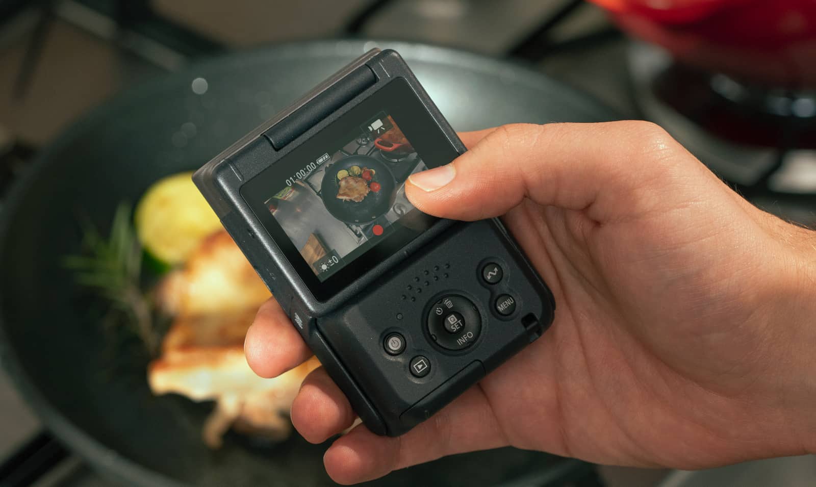 Canon's PowerShot V10 is like a Flip for today's social shots – Pickr