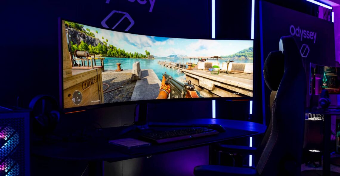 Samsung wraps two UHD screens in a 57 inch ultra-wide – Pickr