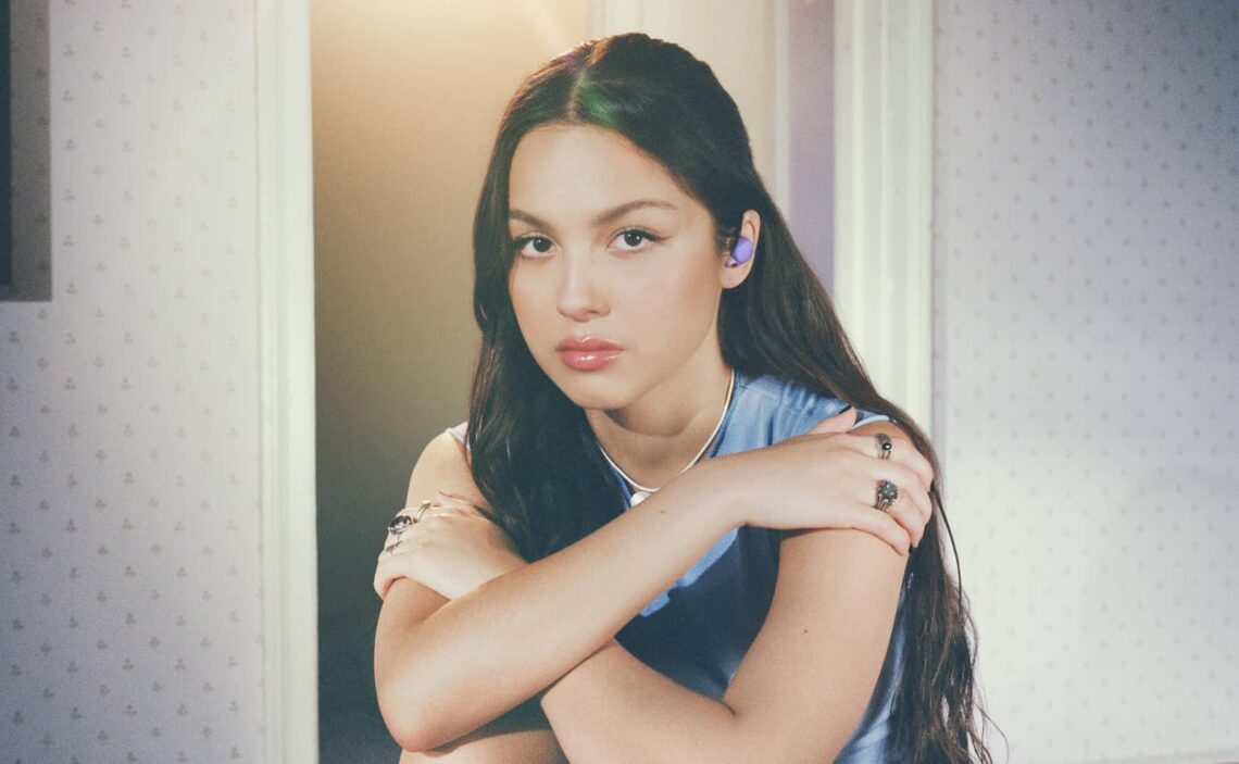 Sony's LinkBuds S x Olivia Rodrigo are built for her albums – Pickr