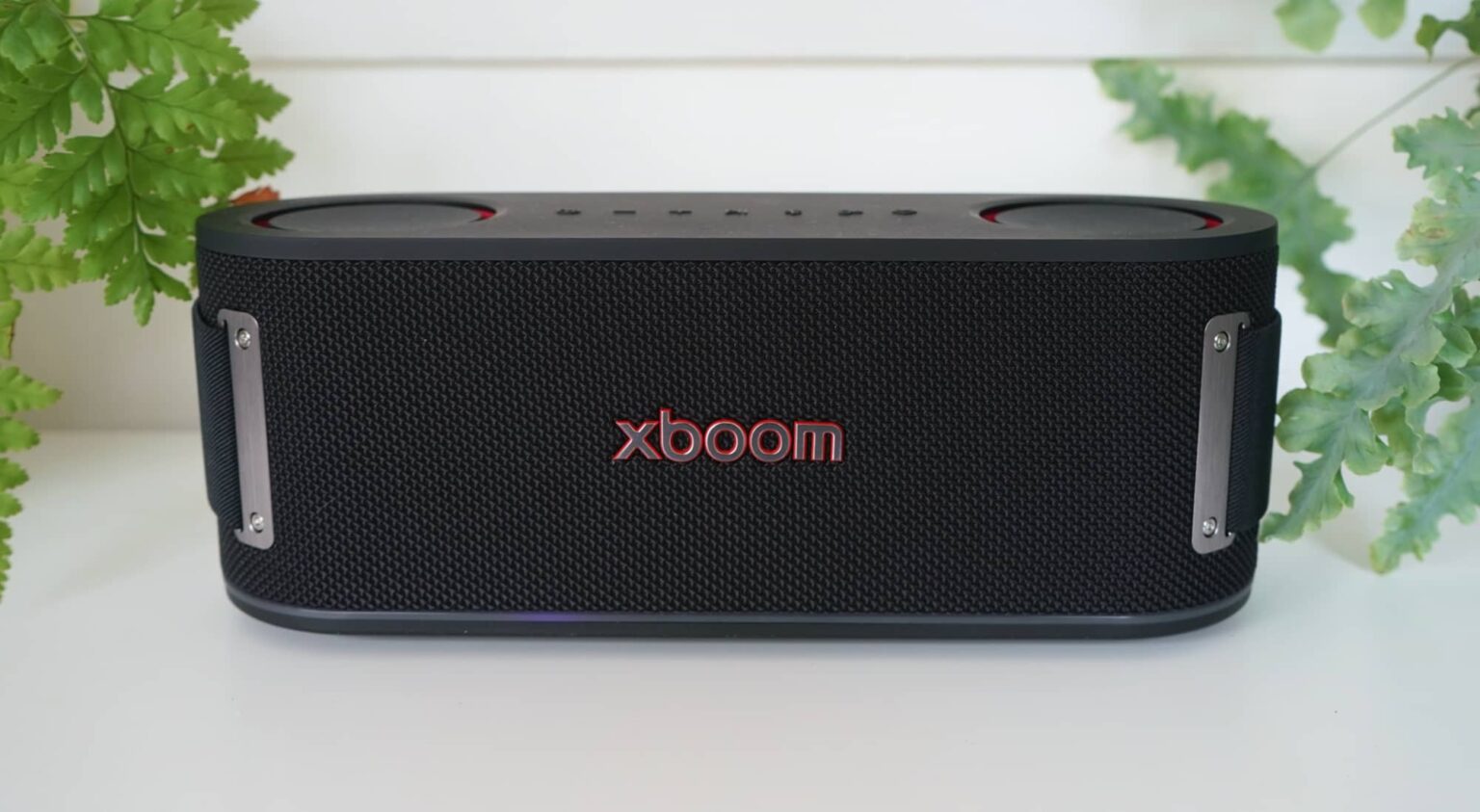 LG xBoom Bounce review – Pickr
